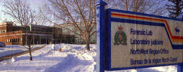 RCMP Forensics Lab - scanning electron microscope, vibration isolation